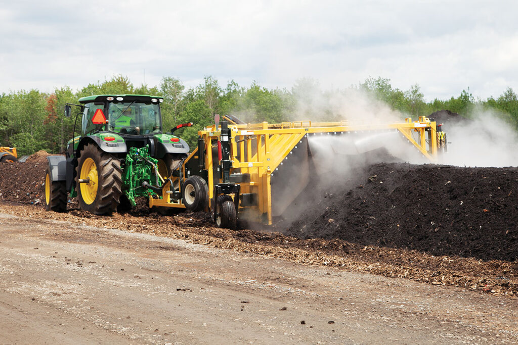 CT612 Compost Turner - Vermeer Australia