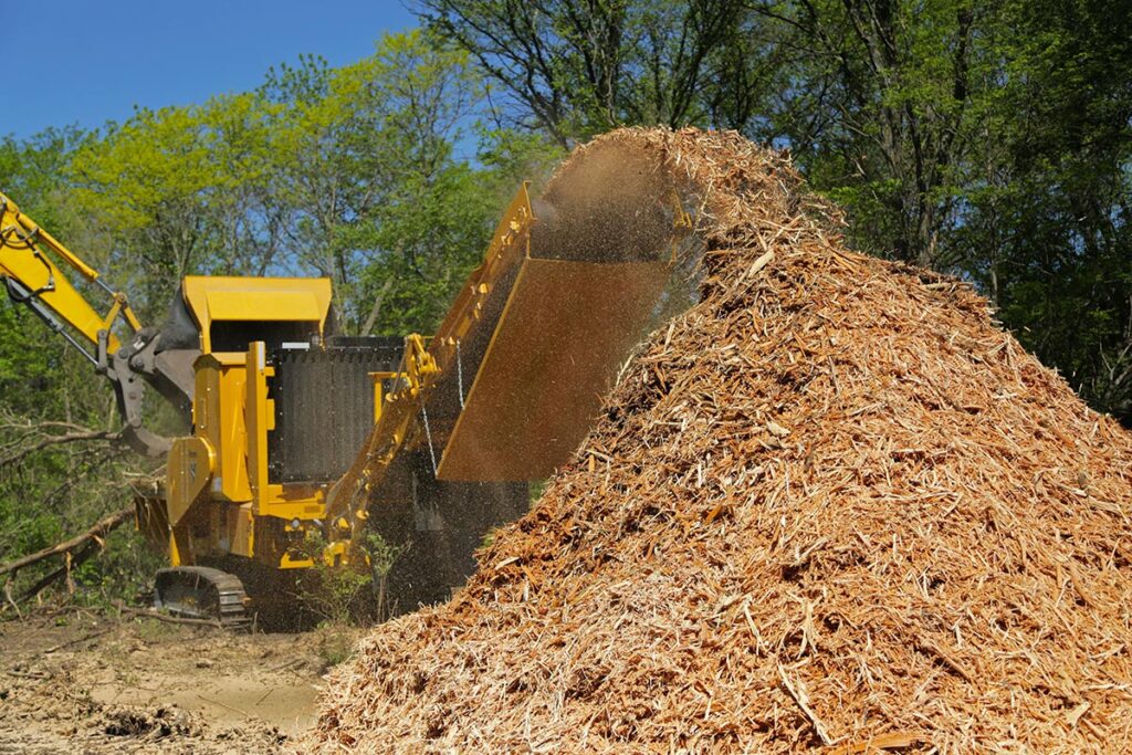 HG6800TX Tracked Horizontal Grinder - Vermeer Australia